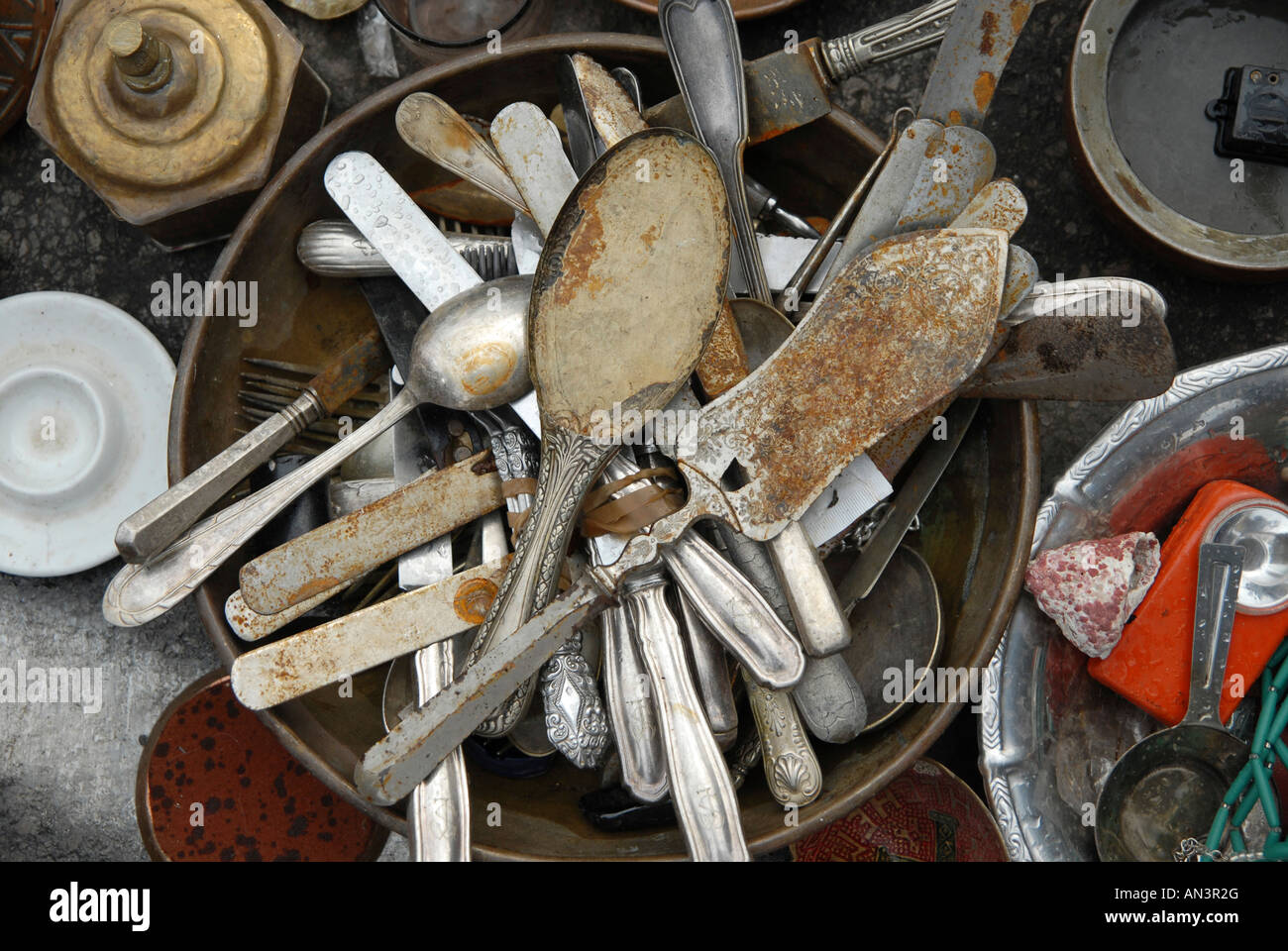Israel Jaffa Flea Market rusty metal and iron tools Stock Photo - Alamy