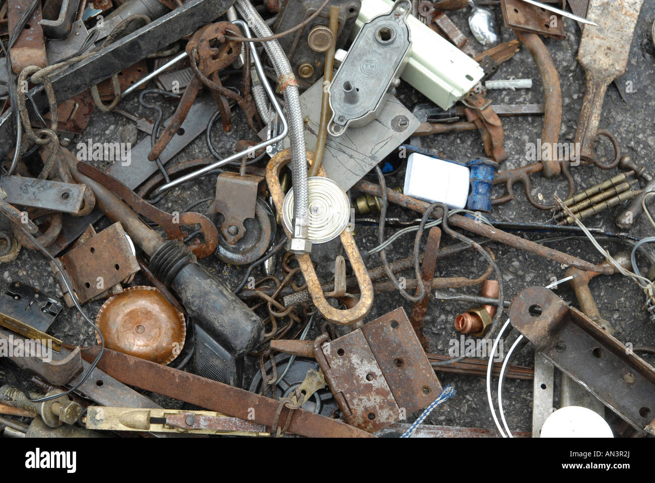 Israel Jaffa Flea Market rusty metal and iron tools Stock Photo - Alamy