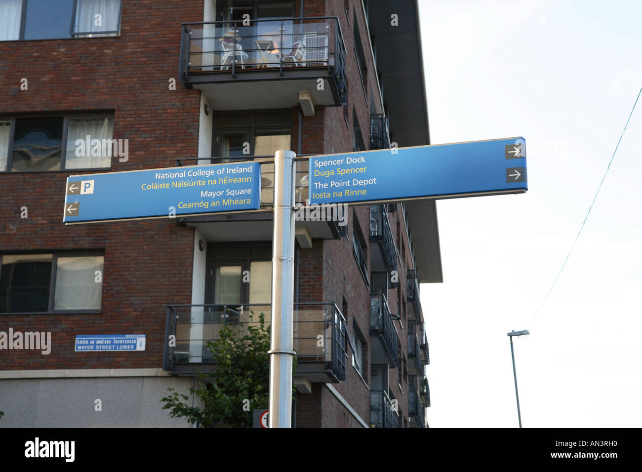 Point square dublin hi-res stock photography and images - Alamy