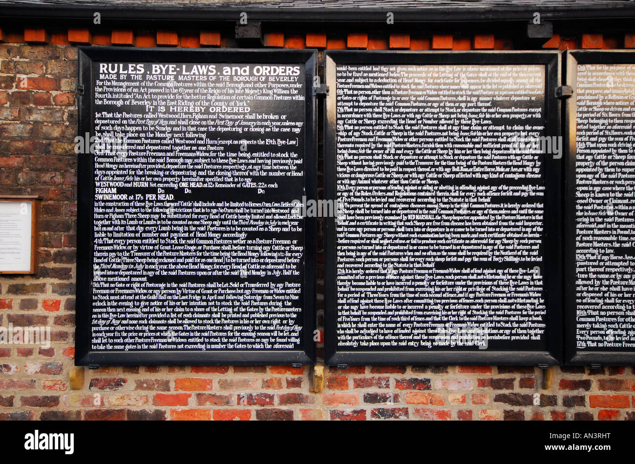 Communal rules hi-res stock photography and images - Alamy