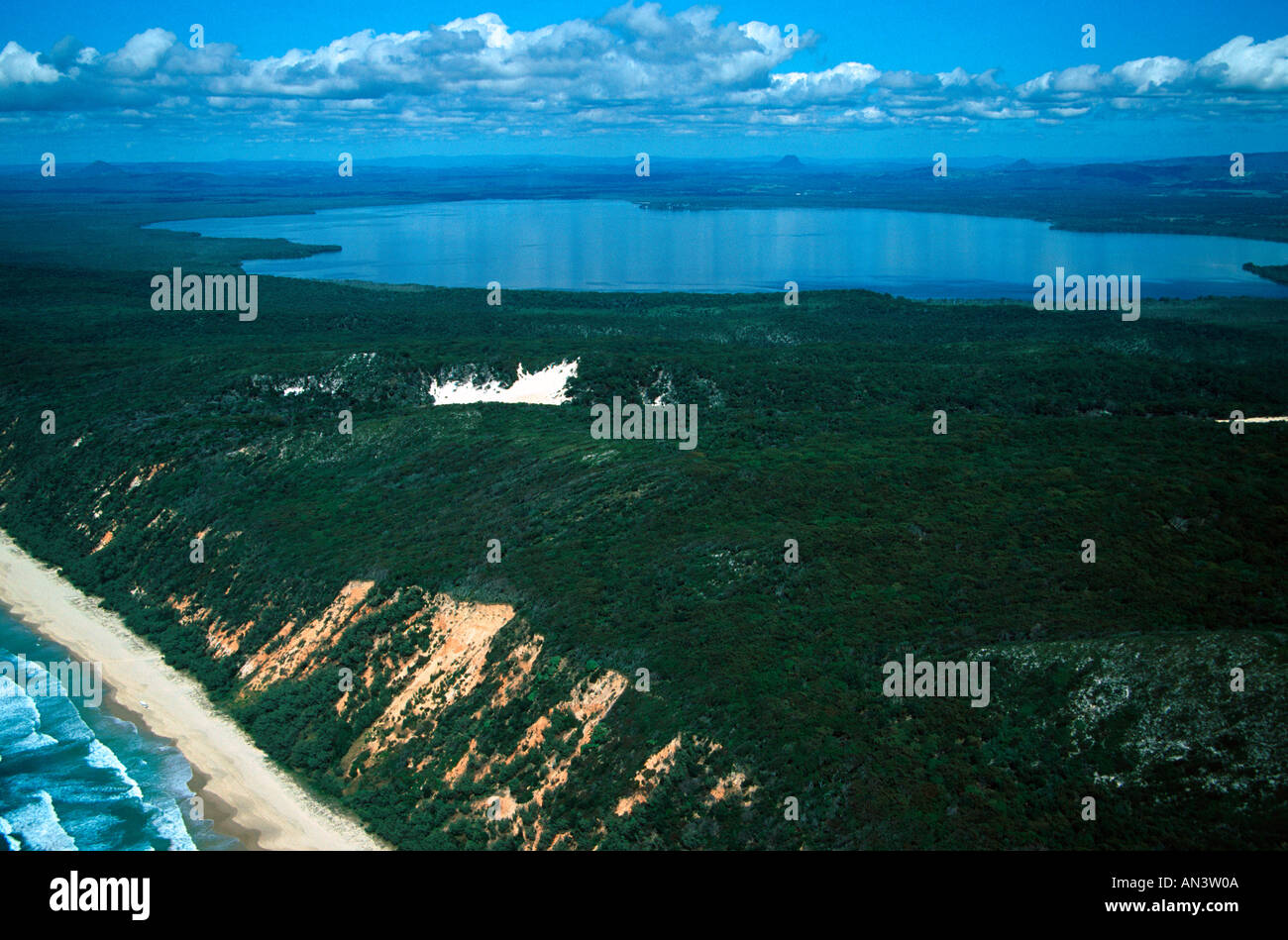 Lake cootharaba cooloola coast hi-res stock photography and images - Alamy