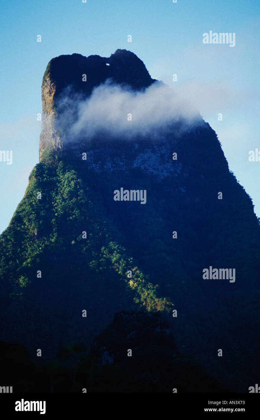 Mt Mouaputa Moorea French Polynesia Stock Photo - Alamy