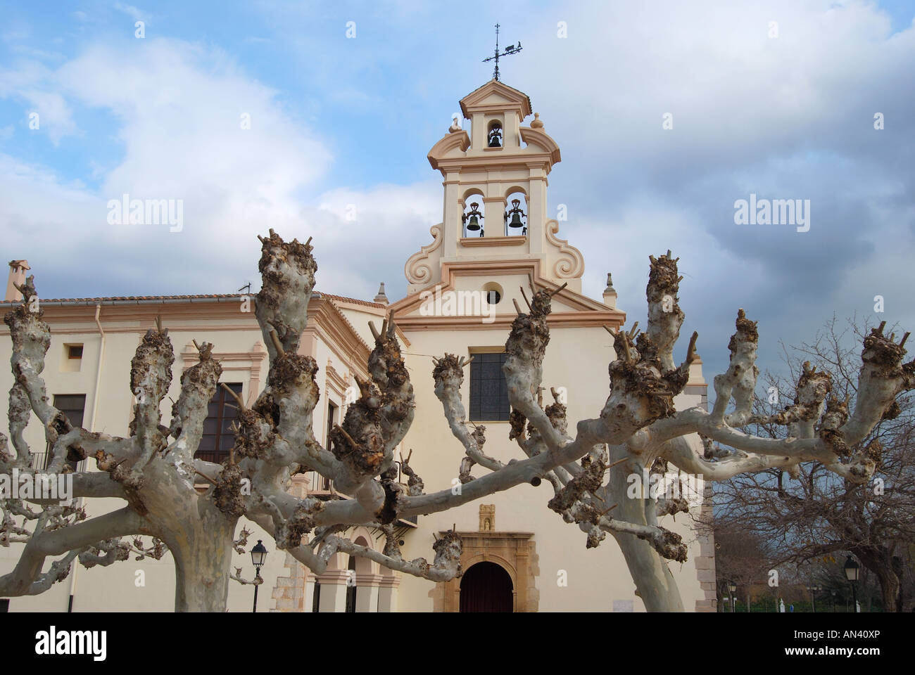 Basililica hi-res stock photography and images - Alamy