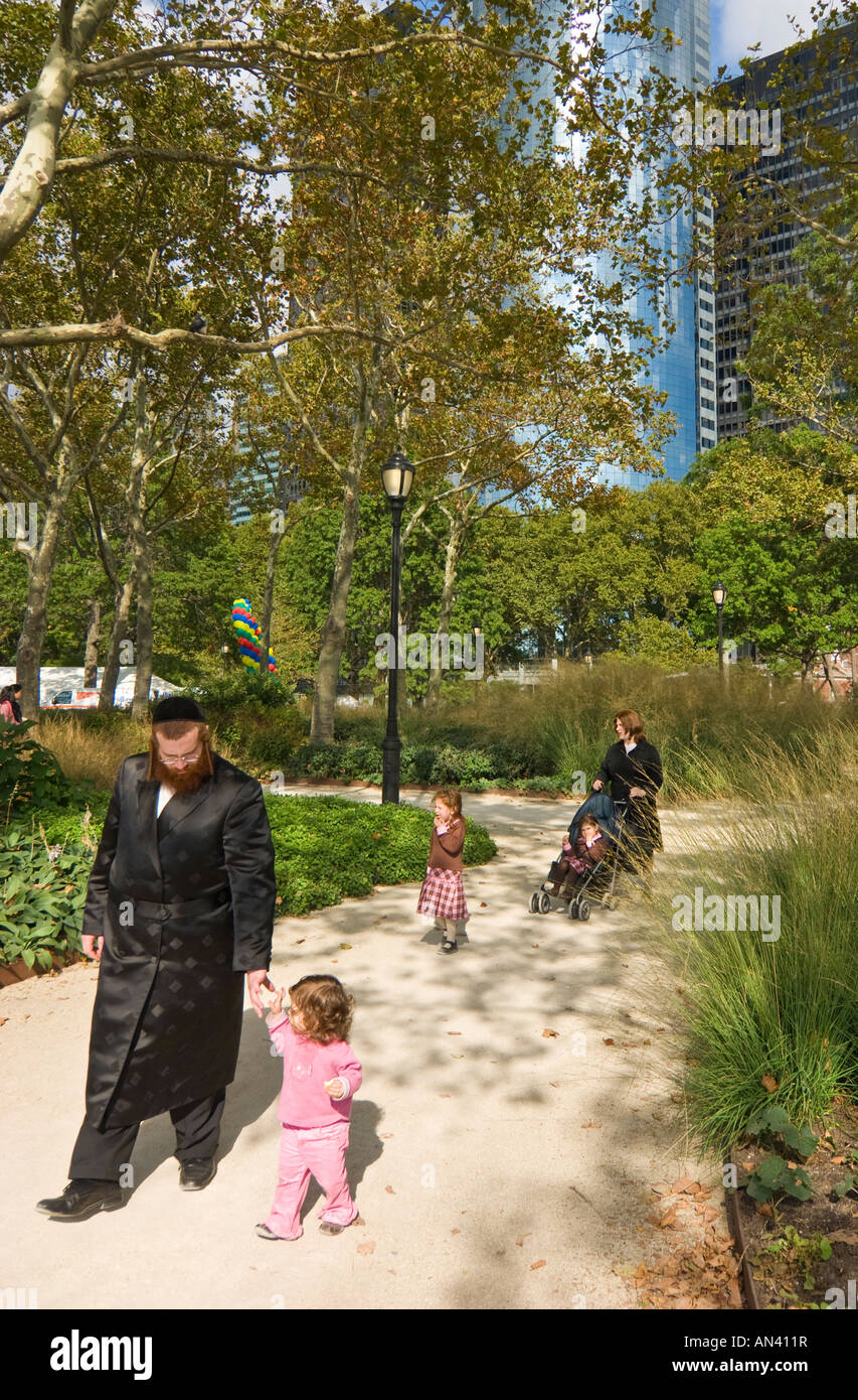 Hasidic jewish children hi-res stock photography and images - Alamy