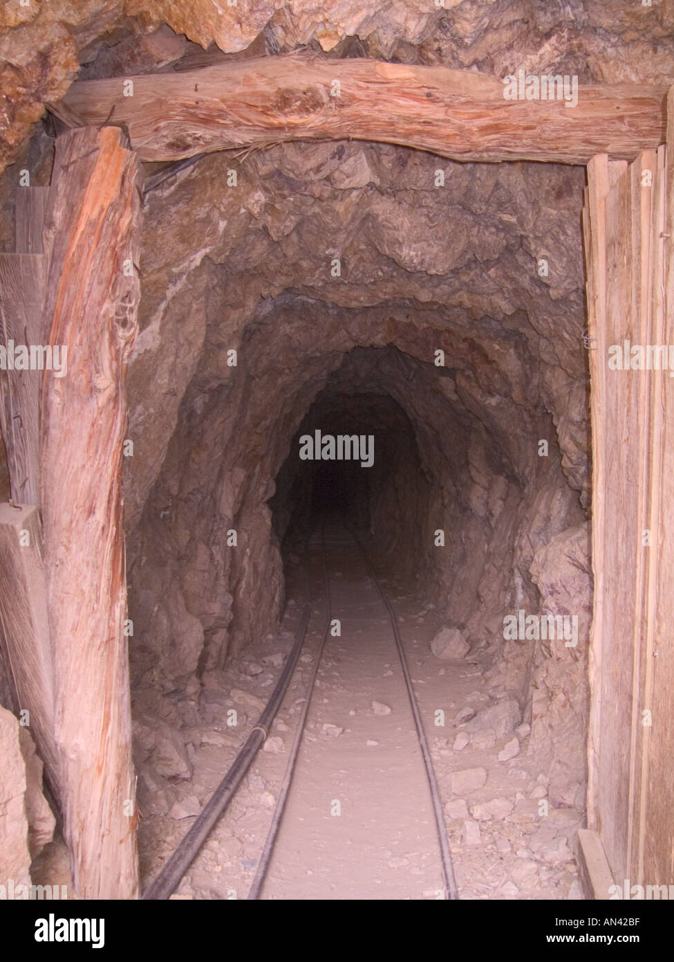 Mine Entrance Stock Photos & Mine Entrance Stock Images - Alamy