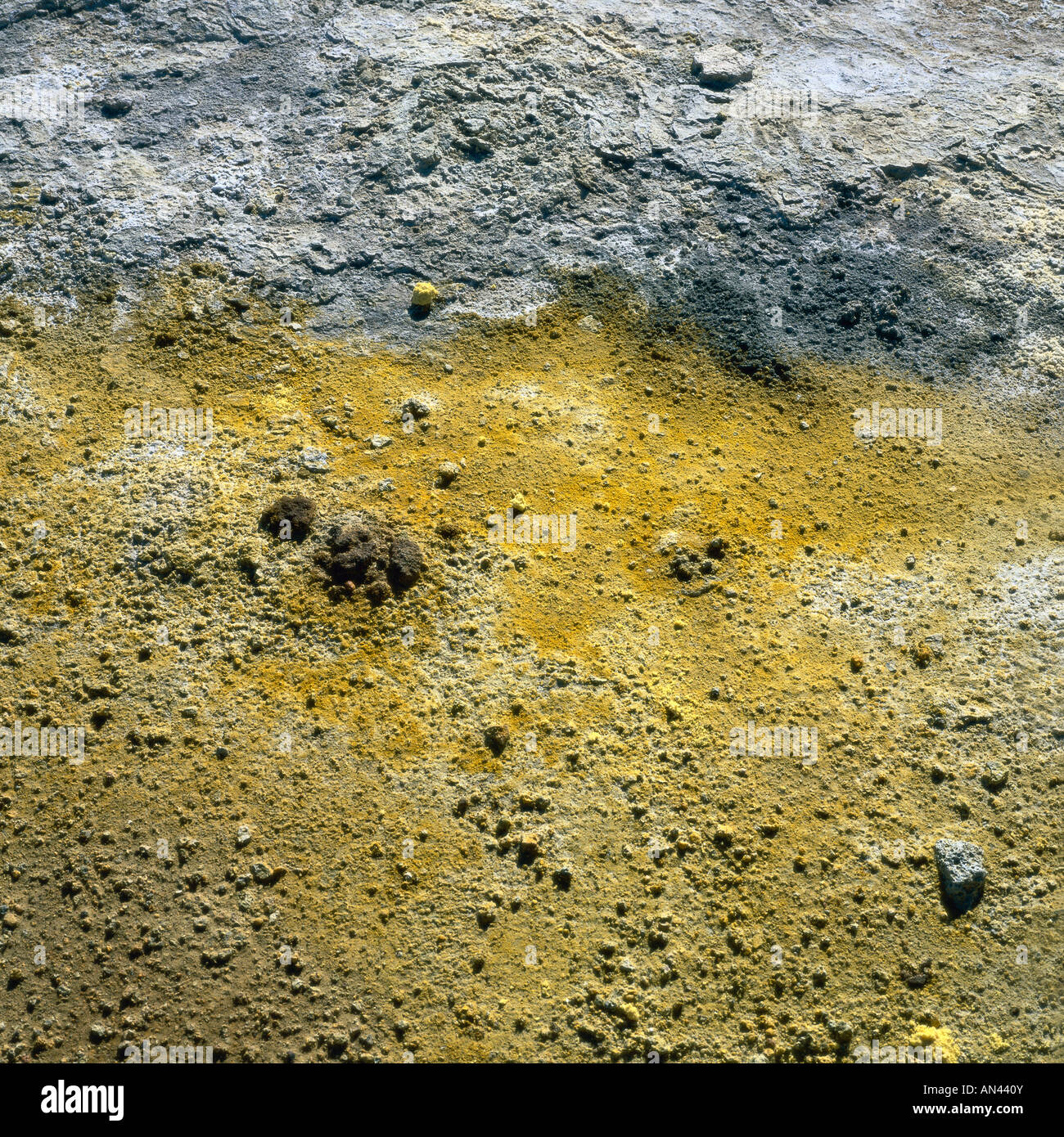 Yellow earth hi-res stock photography and images - Alamy