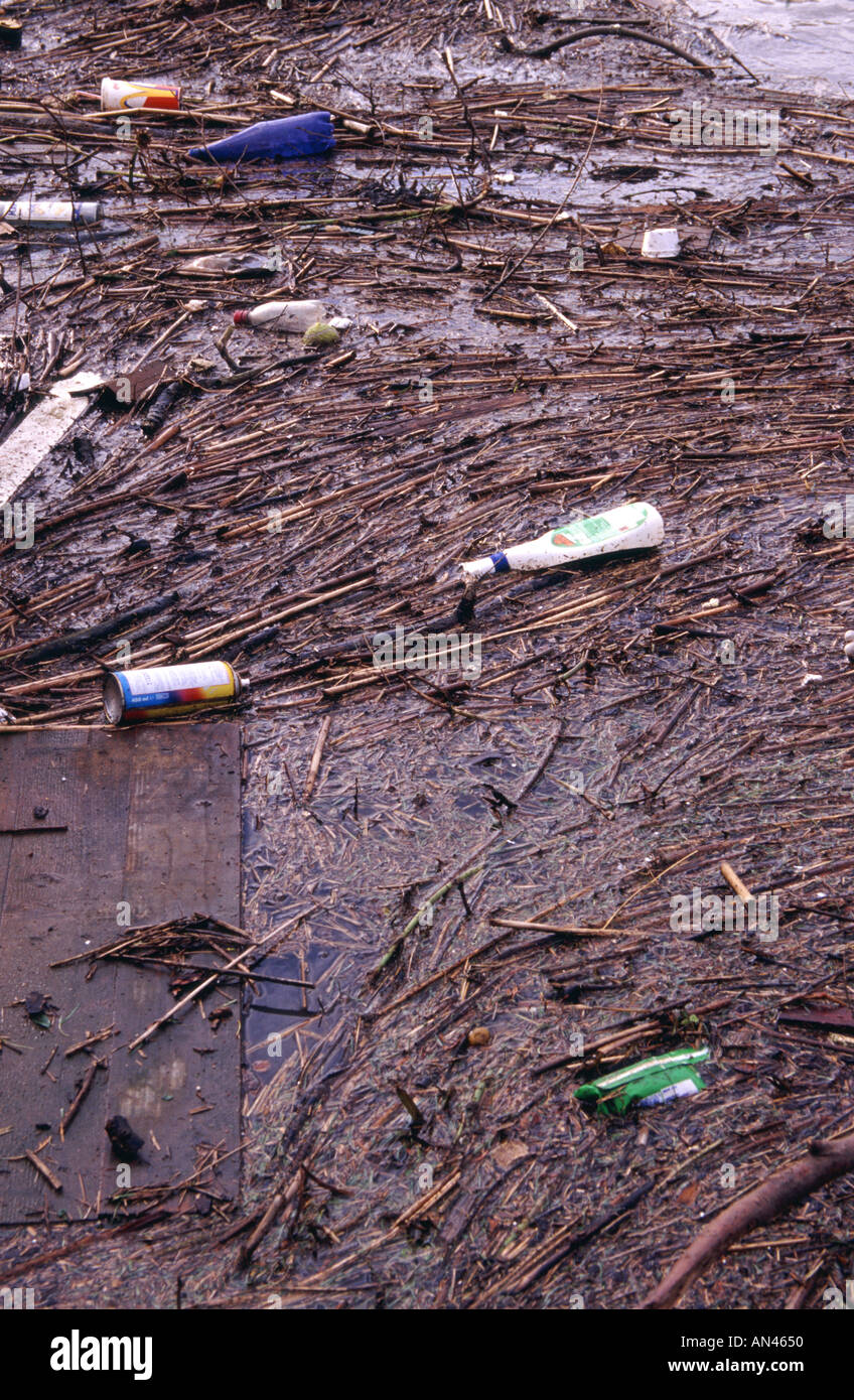 River with pollution hi-res stock photography and images - Alamy