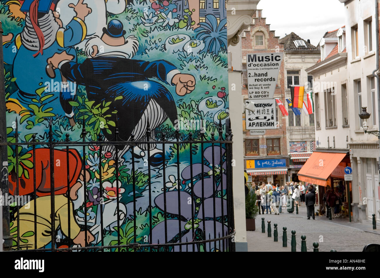 Cartoon artwork in Brussels Belgium Stock Photo - Alamy