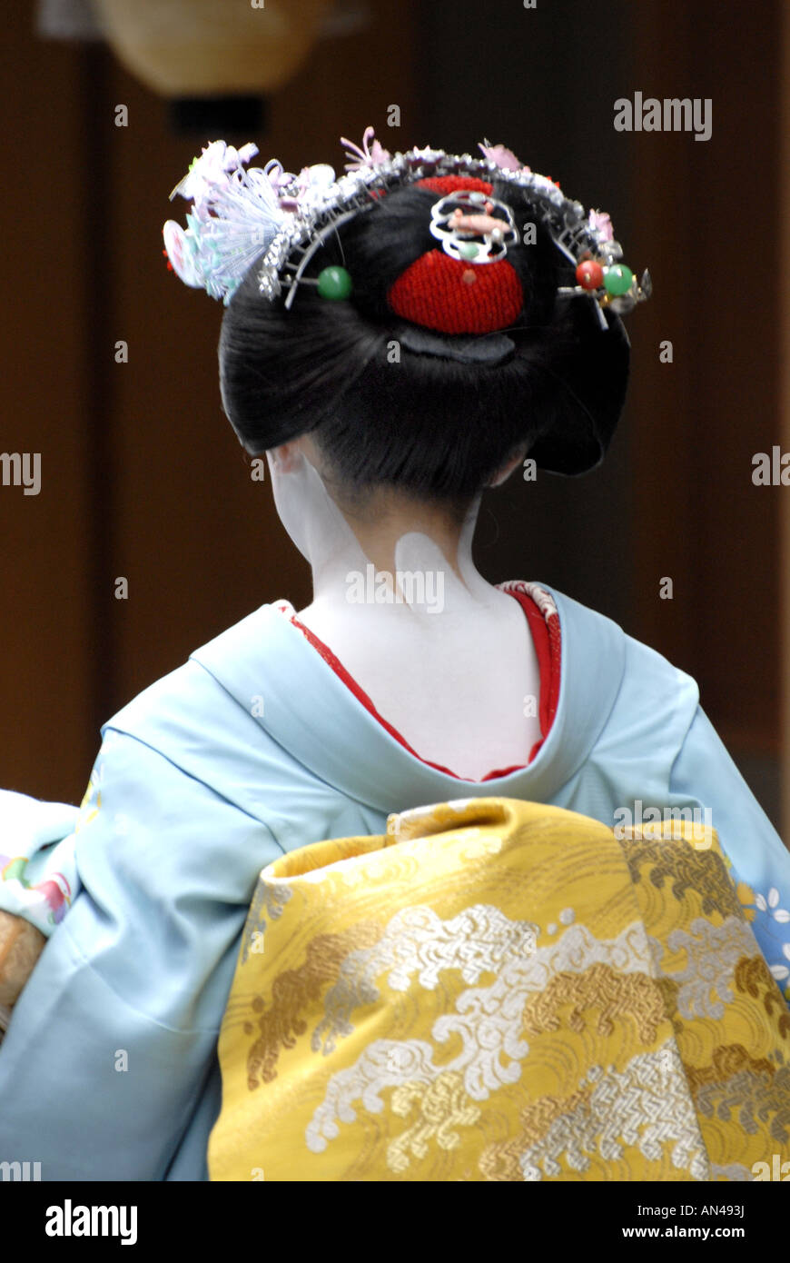 Maiko (apprentice Geisha) In Miyagawacho Kyoto Japan Stock Photo - Alamy