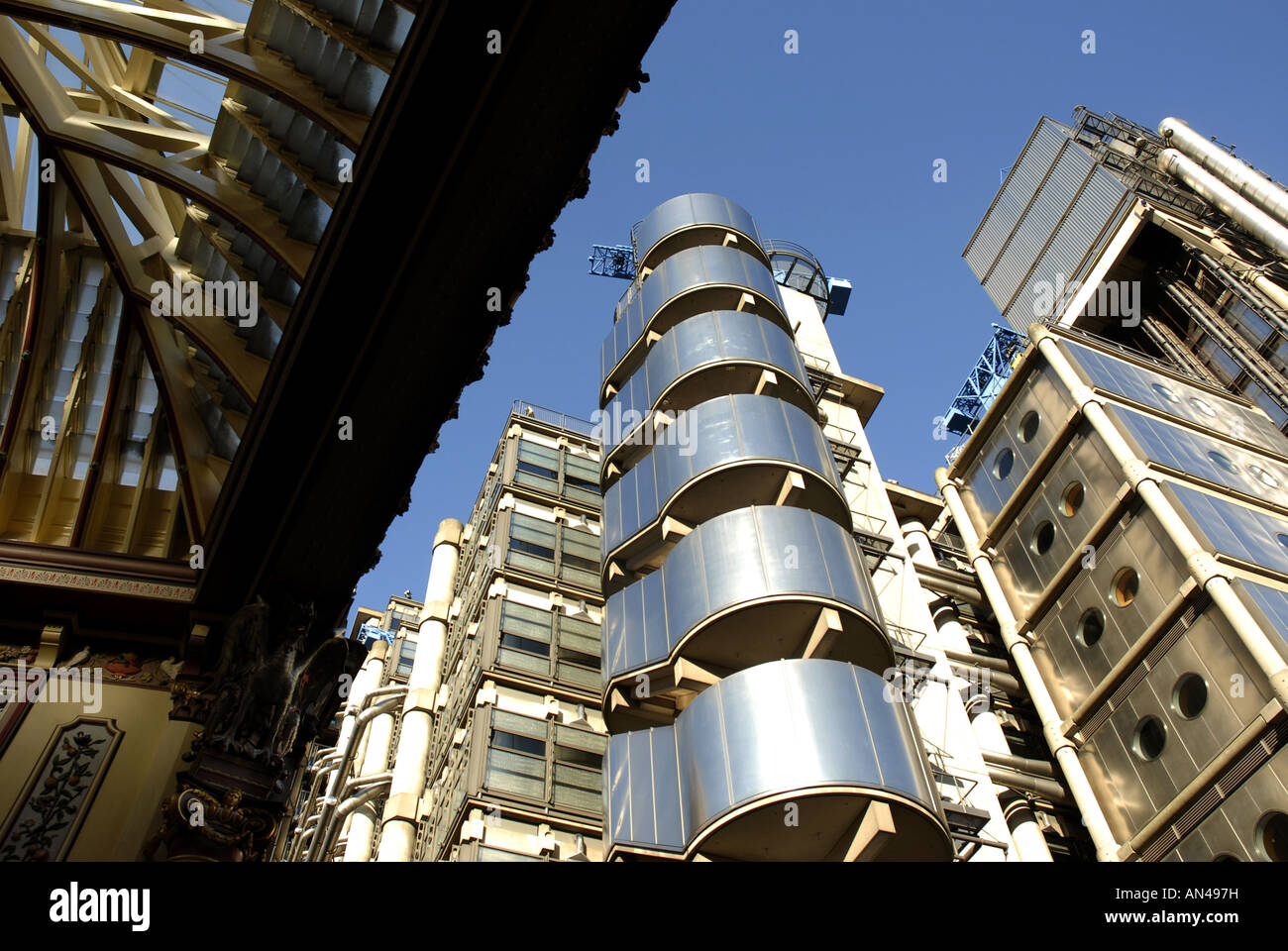 The Lloyds Of London Insurance Building In Lime Street In The City Of ...
