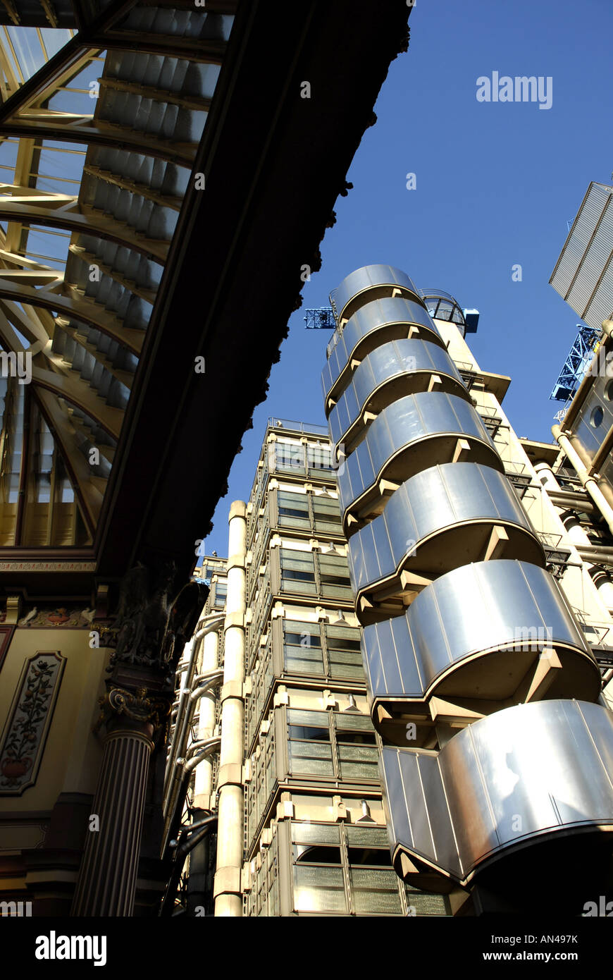 The Lloyds Of London Insurance Building In Lime Street In The City Of ...