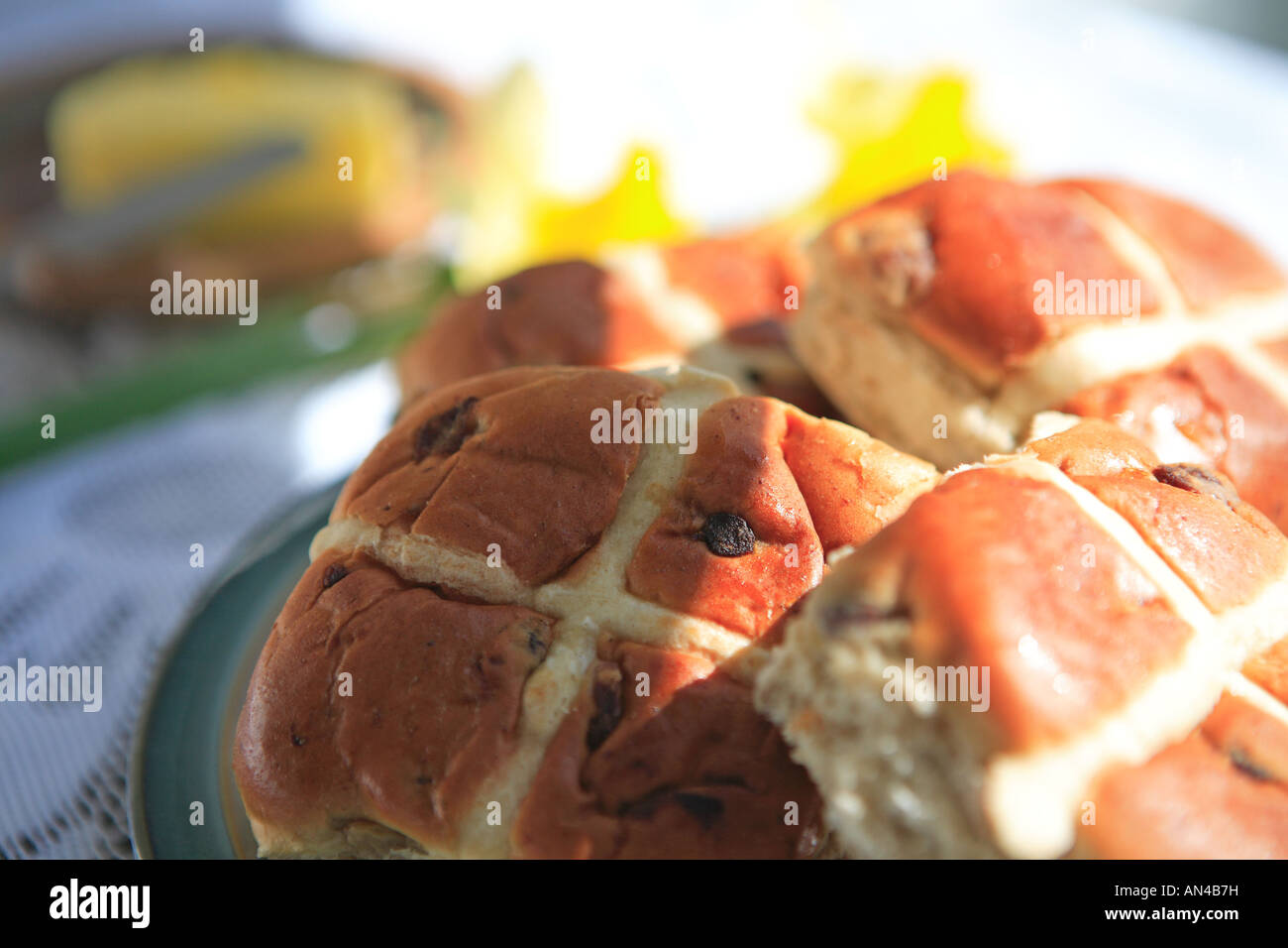Bread, Hot Cross Bun Stock Photo - Alamy