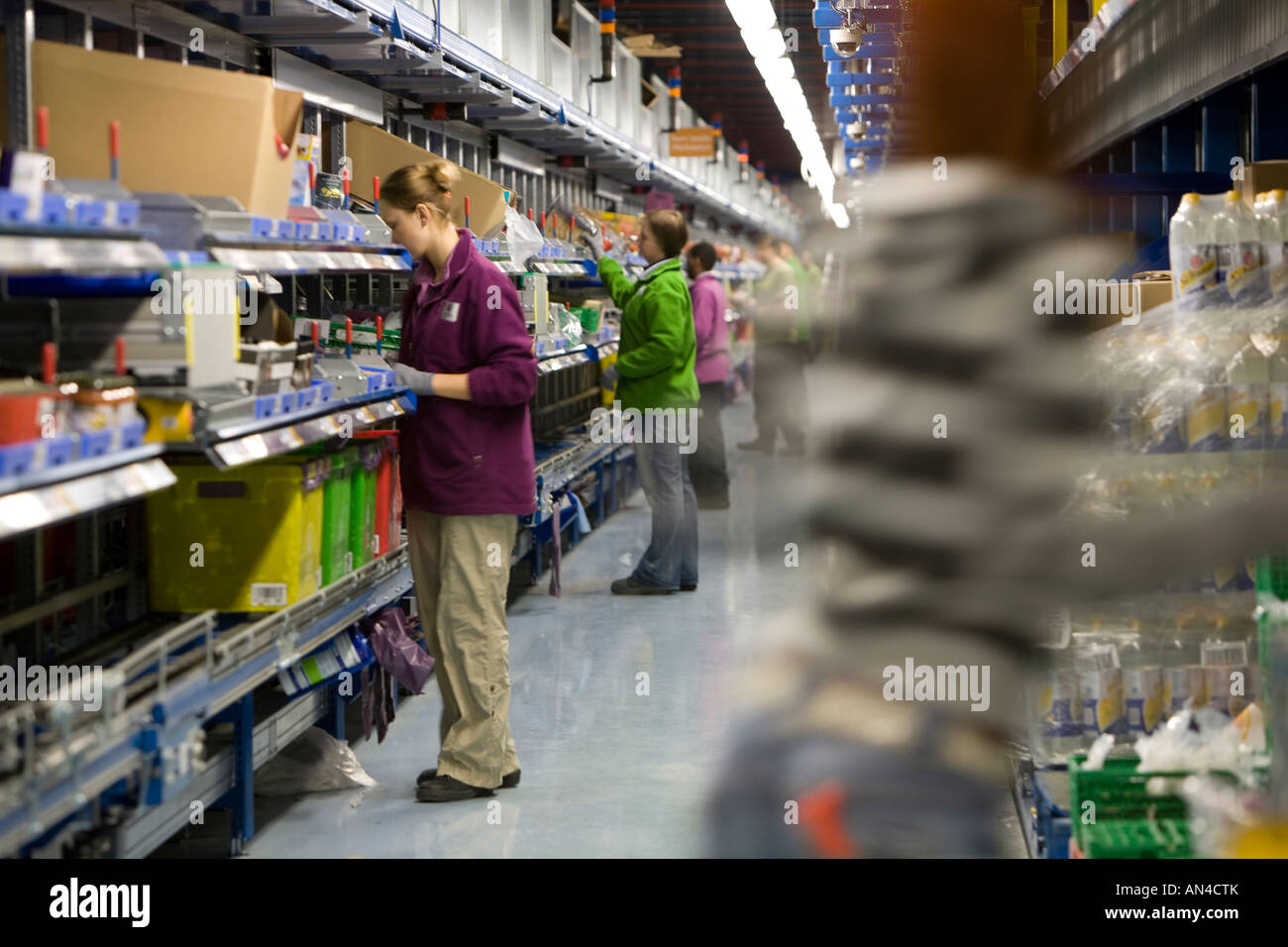 Ocado s automated warehouse distribution centre for Waitrose home ...