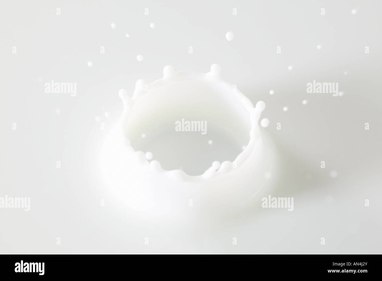 Milk crown hi-res stock photography and images - Alamy