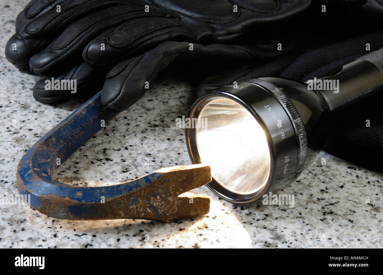 Procurement crime hi-res stock photography and images - Alamy