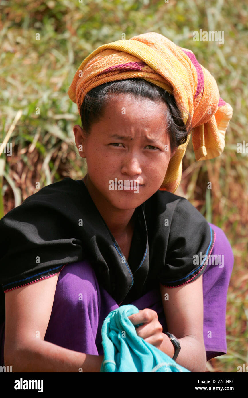 Taunggyi myanmar portrait girl hi-res stock photography and images - Alamy
