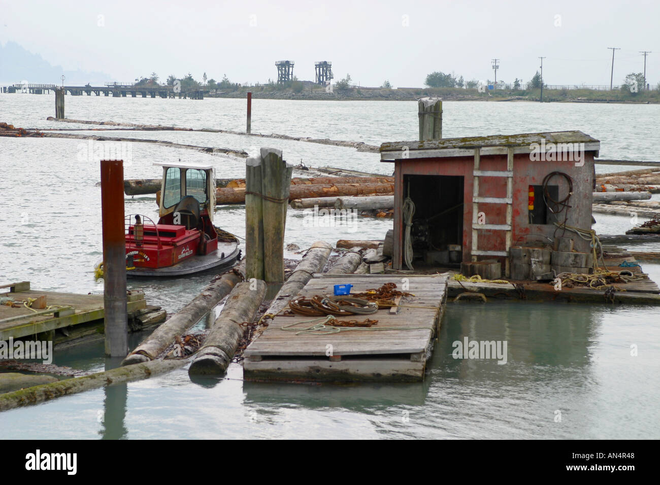 LOGGING on the Pacific coast, British Columbia, Canada Stock Photo - Alamy