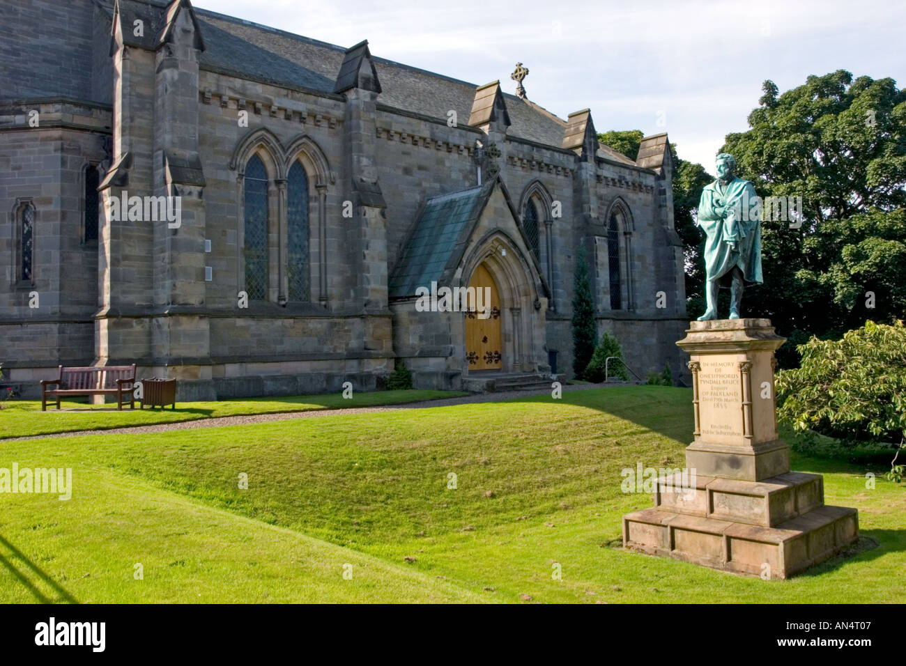 Statue of Onesiphorus Tyndall Bruce Esquire of Falkland in grounds of ...