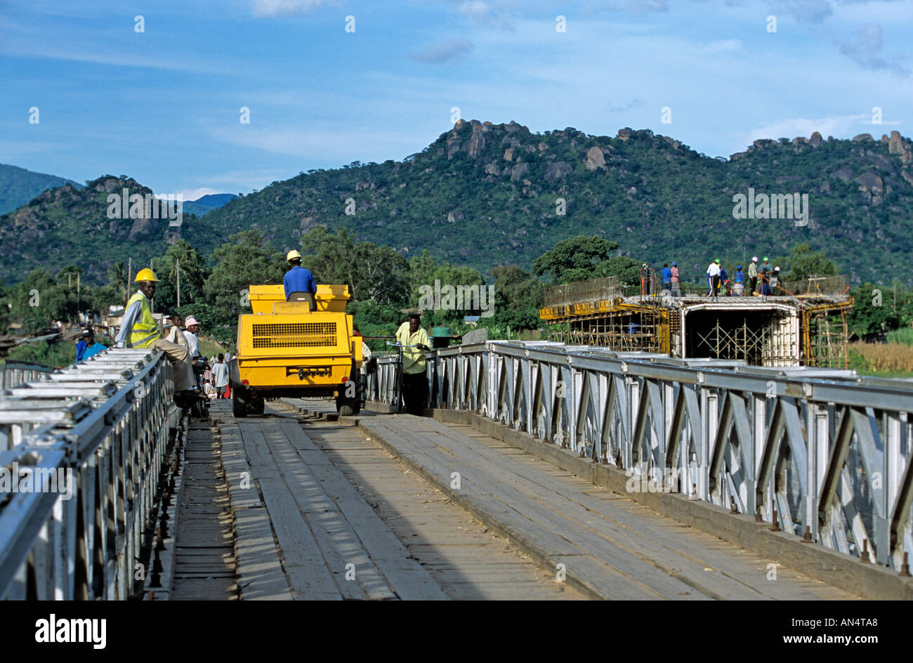Workers at a bridge construction site Stock Photo - Alamy