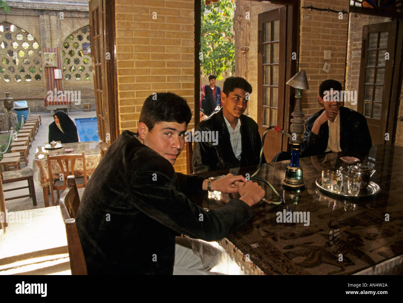 Smoking iranian iran hi-res stock photography and images - Alamy