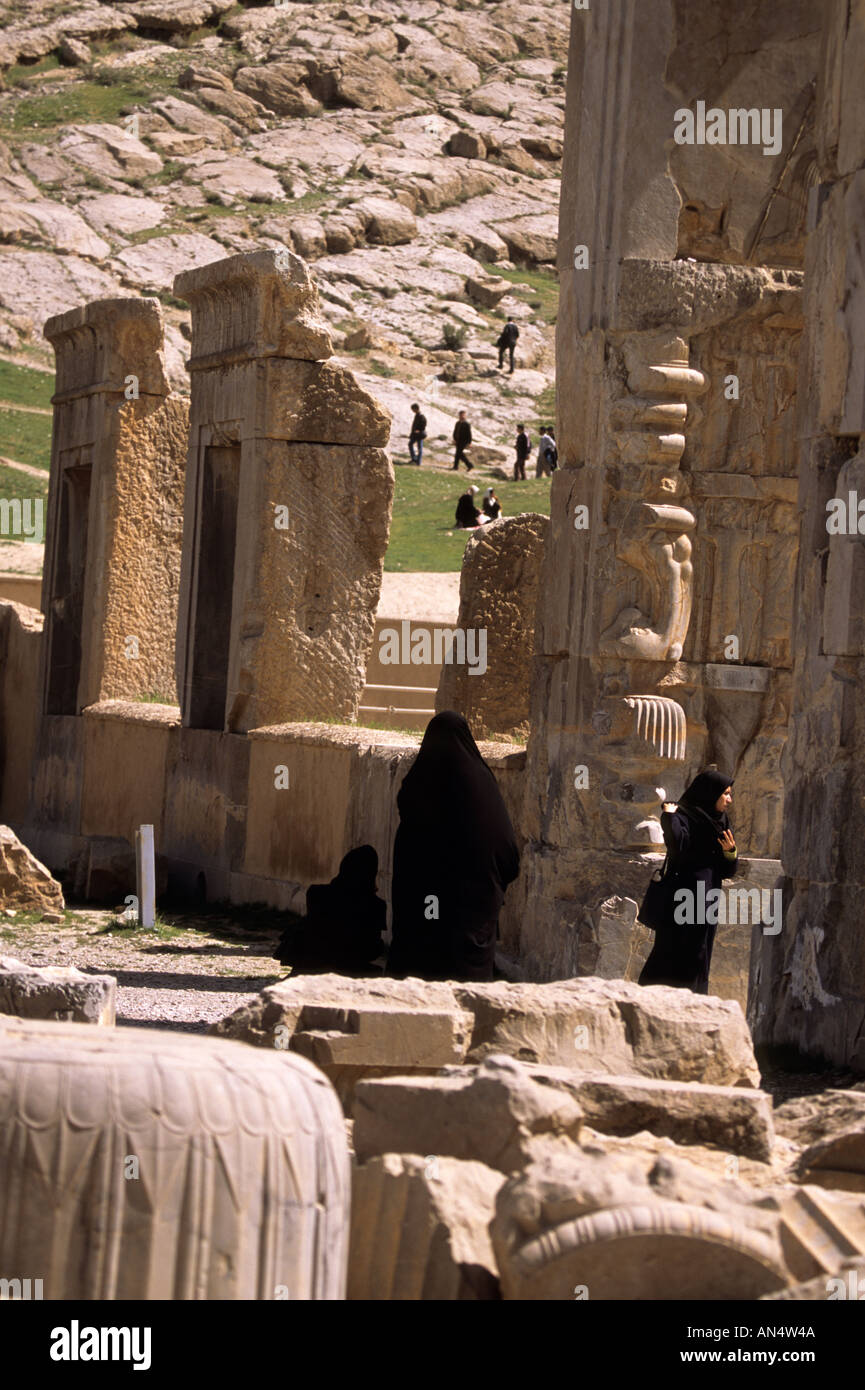 Ruins persepolis ancient capital city hi-res stock photography and ...