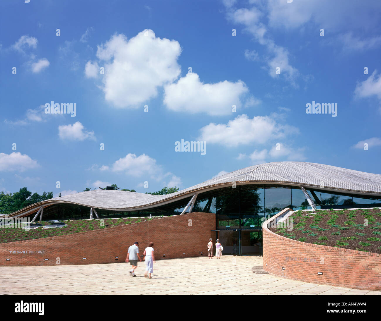 Savill building windsor great park hi-res stock photography and images ...