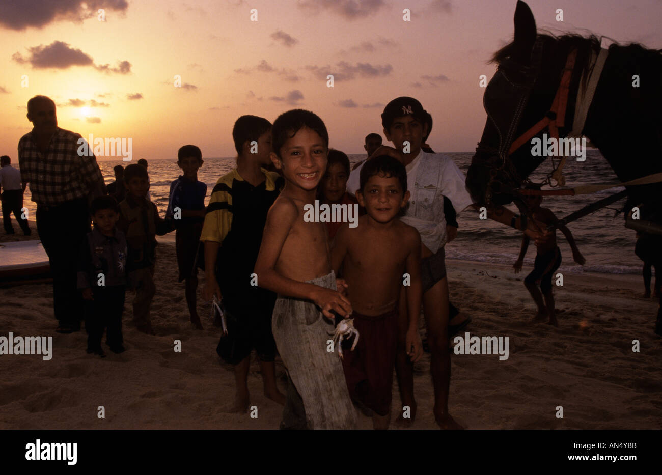 Gaza children smiling hi-res stock photography and images - Alamy