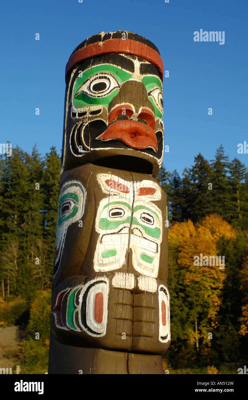 Cape Mudge Quadra Island Kwagiulth Cultural Centre Stock Photo - Alamy