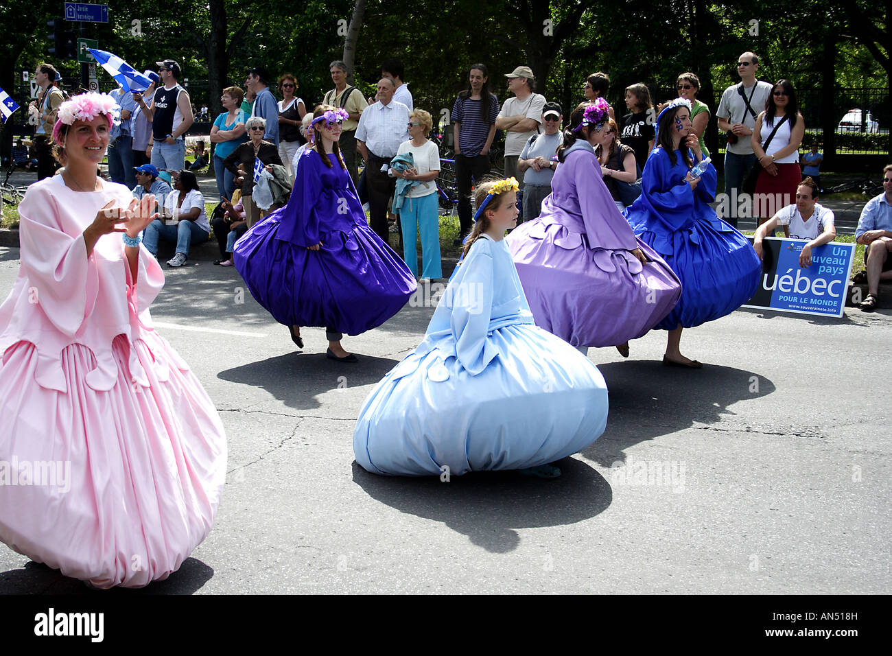 Young maidens hi-res stock photography and images - Alamy
