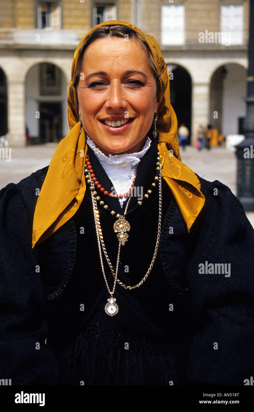 María pita portrait hi-res stock photography and images - Alamy