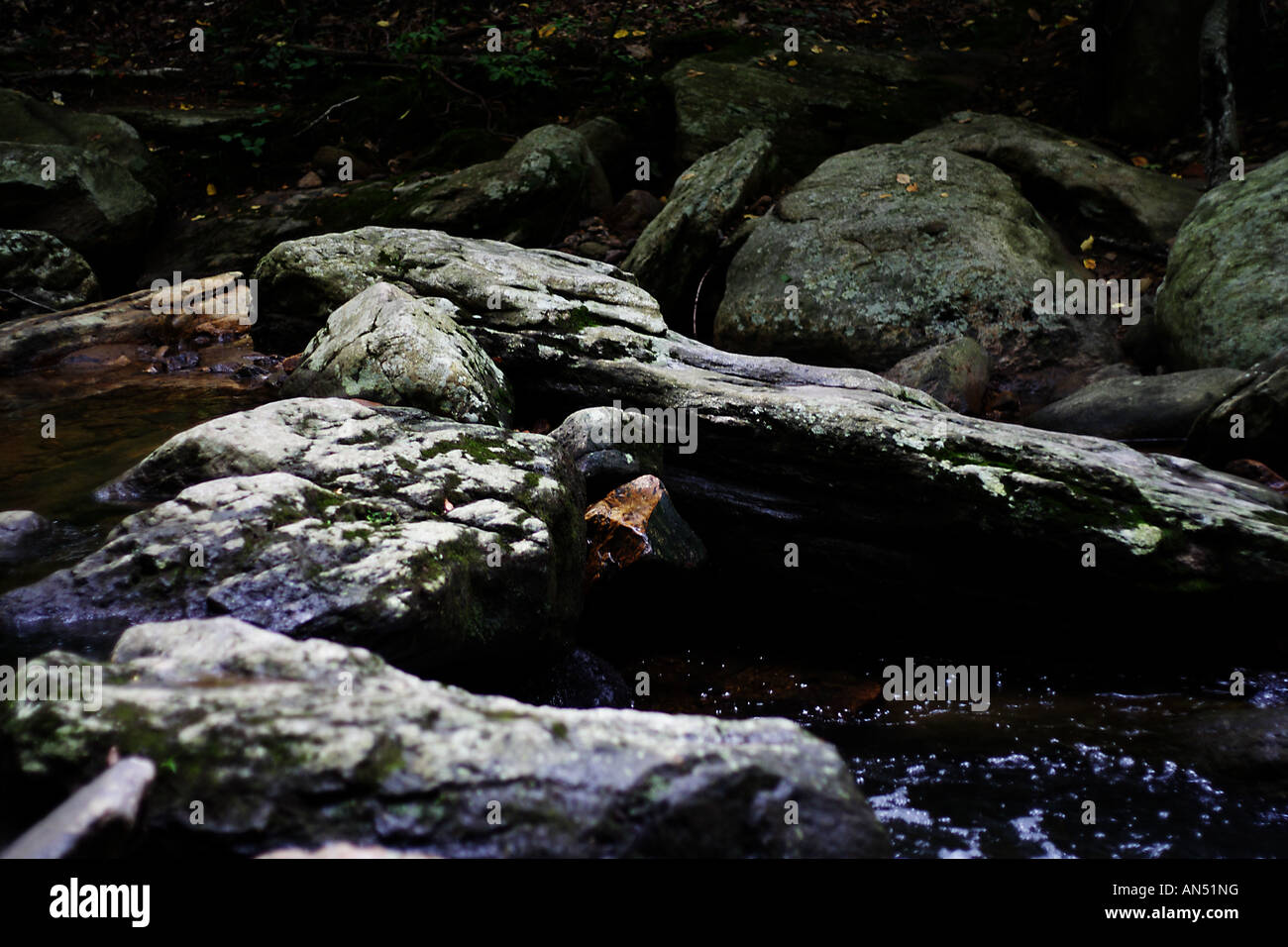 Drainage rocks hi-res stock photography and images - Alamy