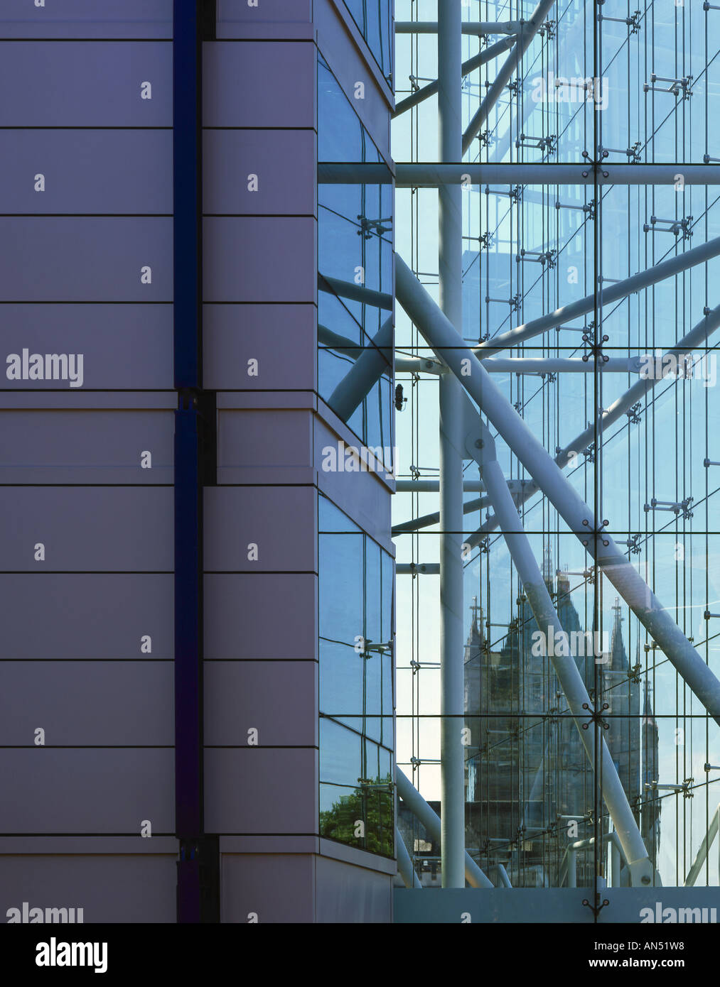 Richard rogers partnership commercial architecture building buildings ...