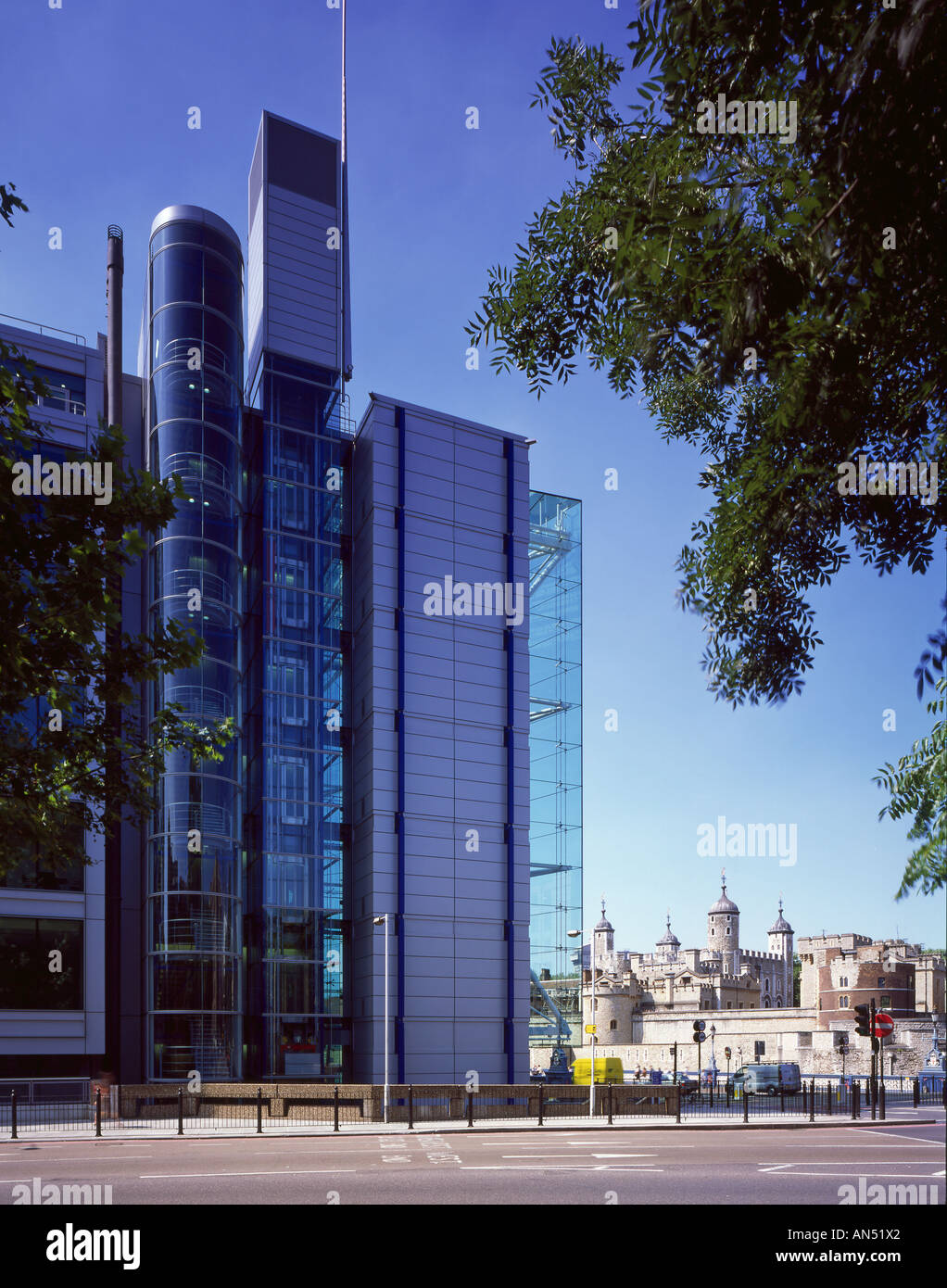 K2, Tower Bridge House, (2006) with the Tower of London in the ...
