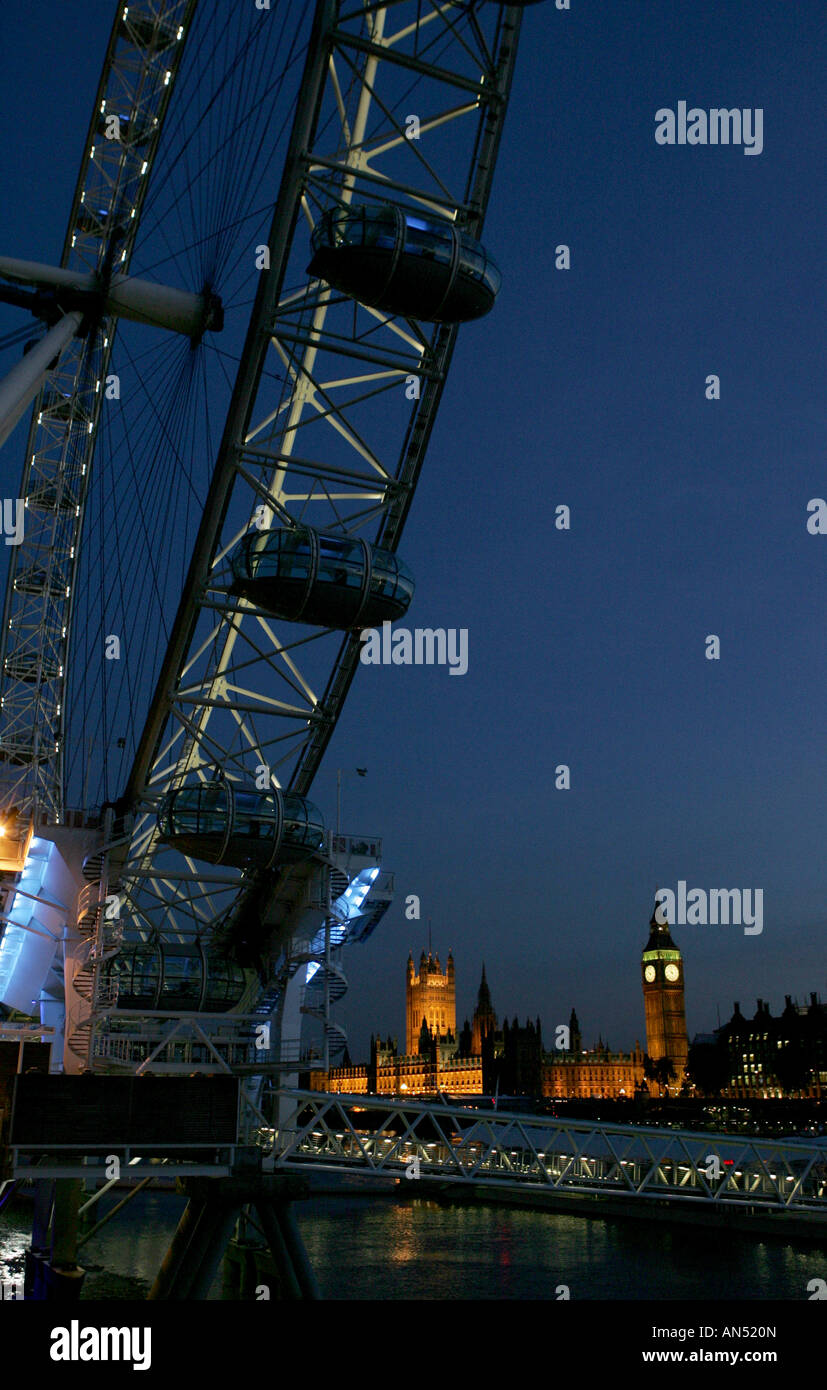 The London Eye at night Stock Photo - Alamy