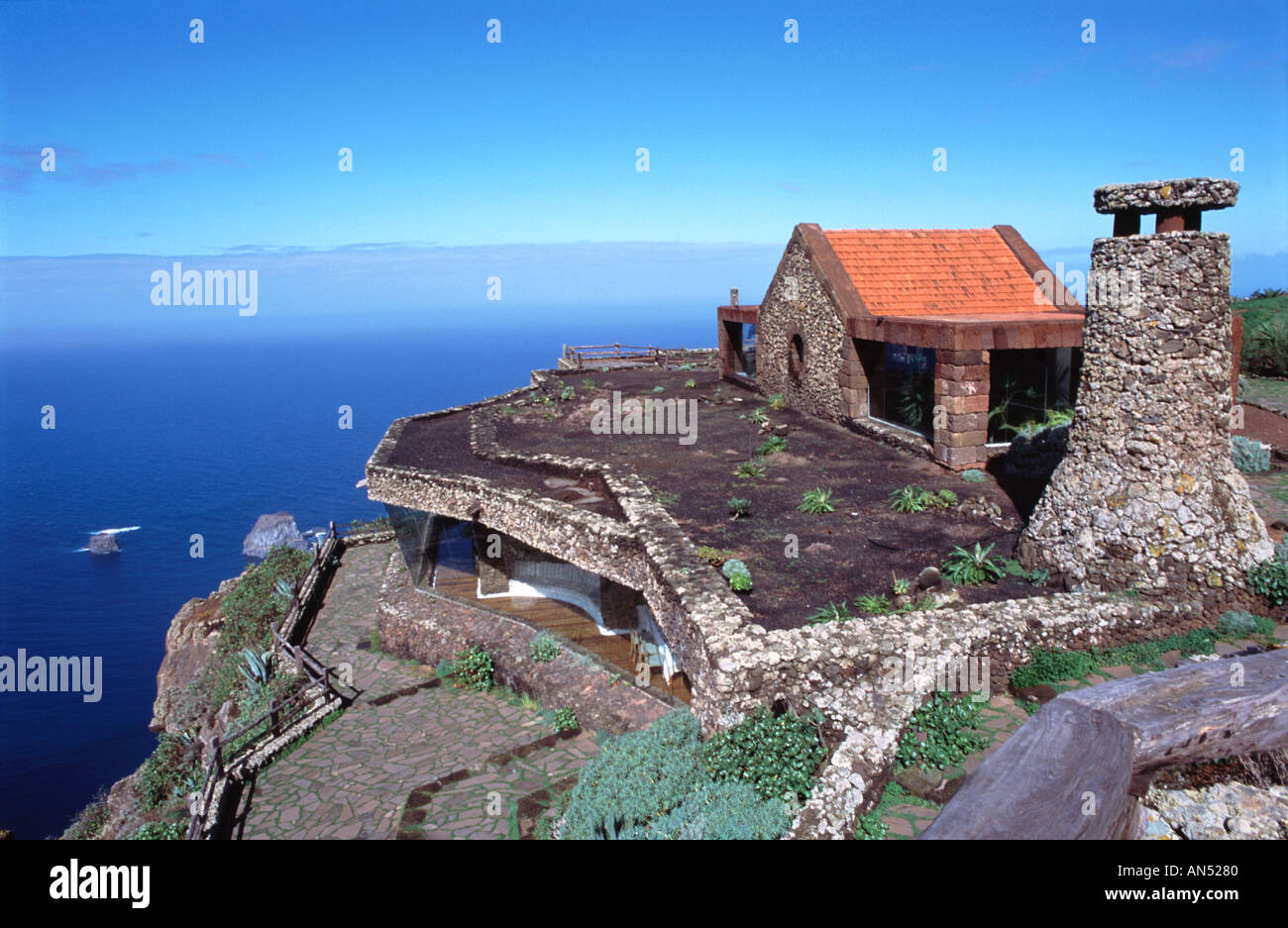 El hierro roques de salmor hi-res stock photography and images - Alamy