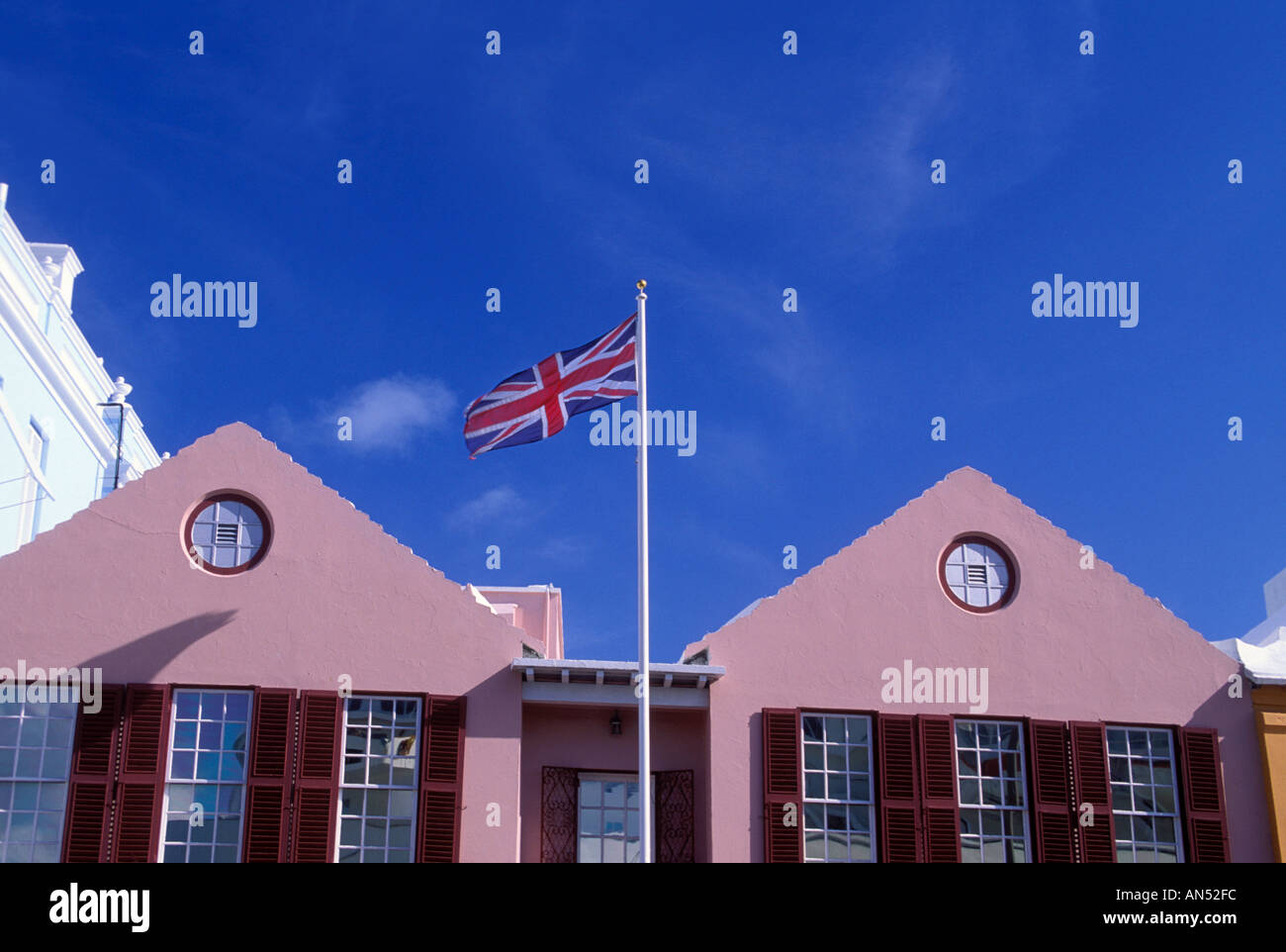 Bermuda flag hi-res stock photography and images - Alamy
