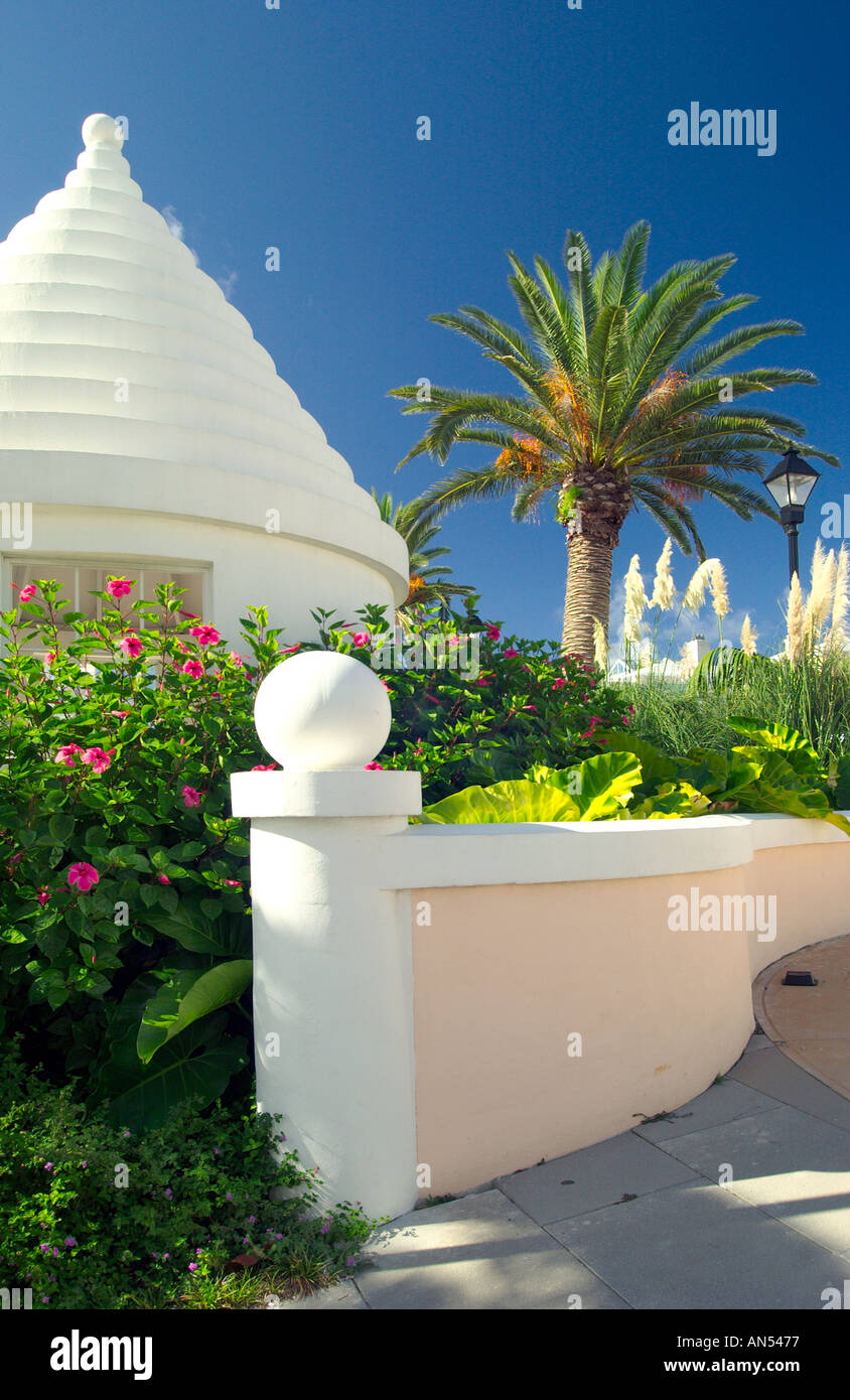 Architecture of a Hamilton Bermuda housing complex exterior Stock Photo ...