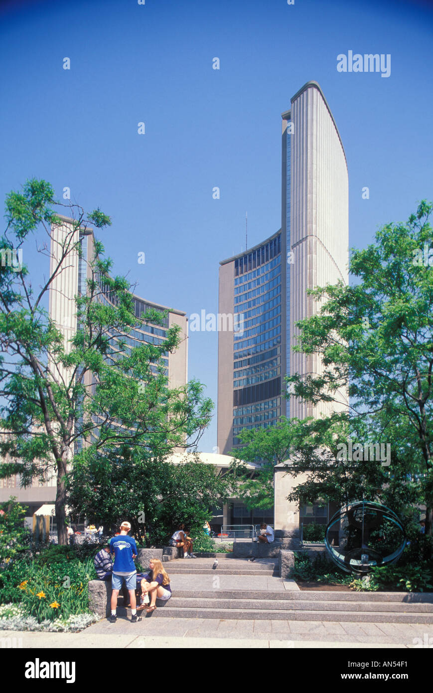 Toronto city hall Stock Photo - Alamy