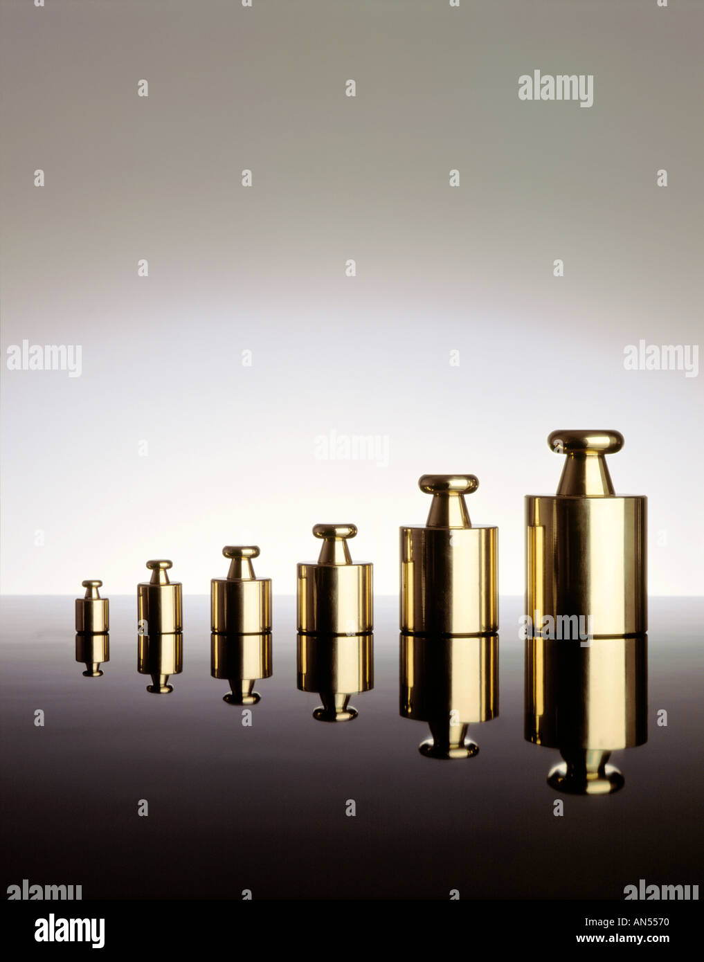weights of various sizes Stock Photo - Alamy
