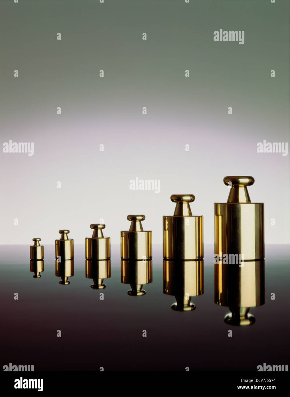 weights of various sizes Stock Photo - Alamy