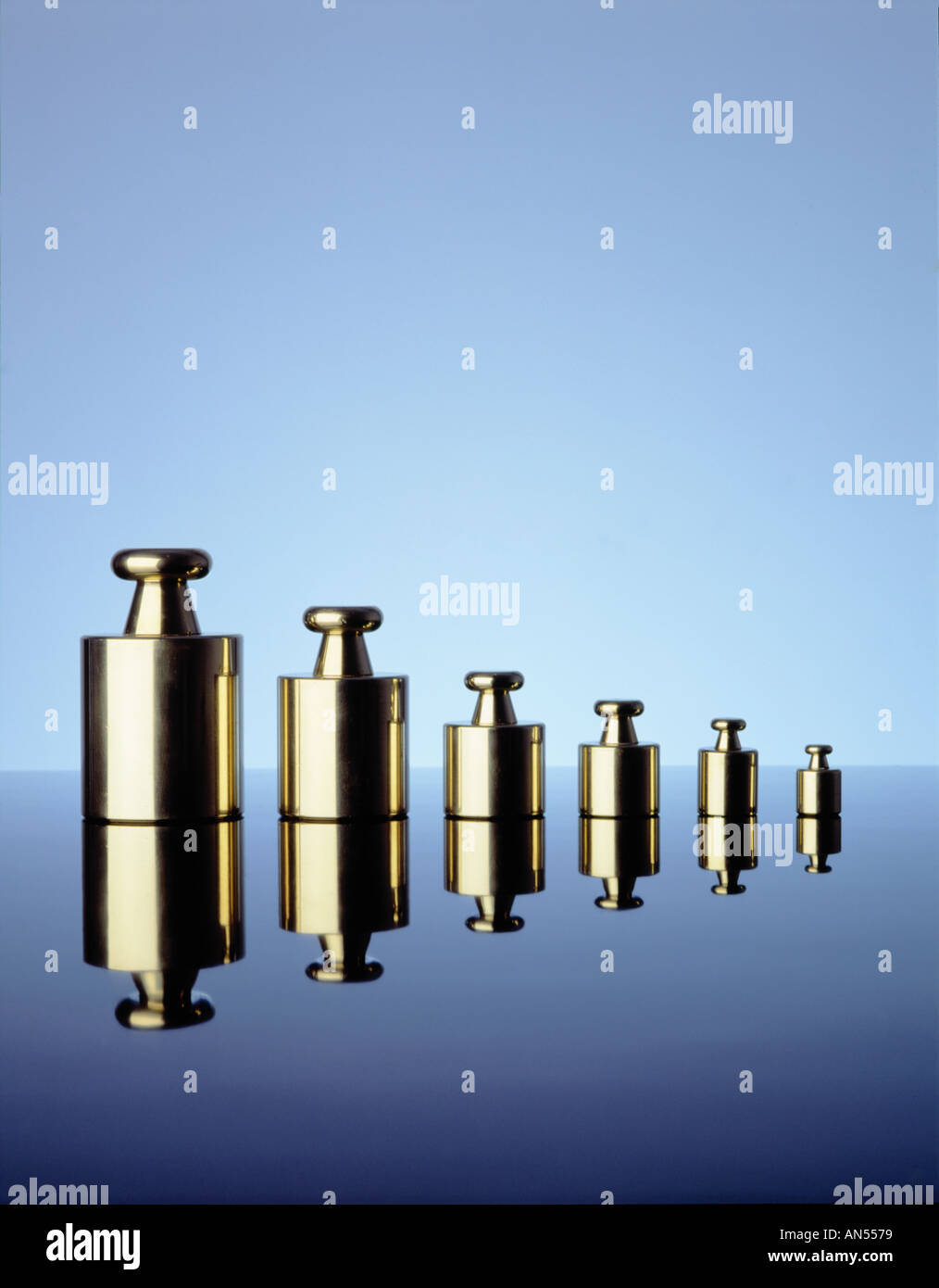 weights of various sizes Stock Photo - Alamy
