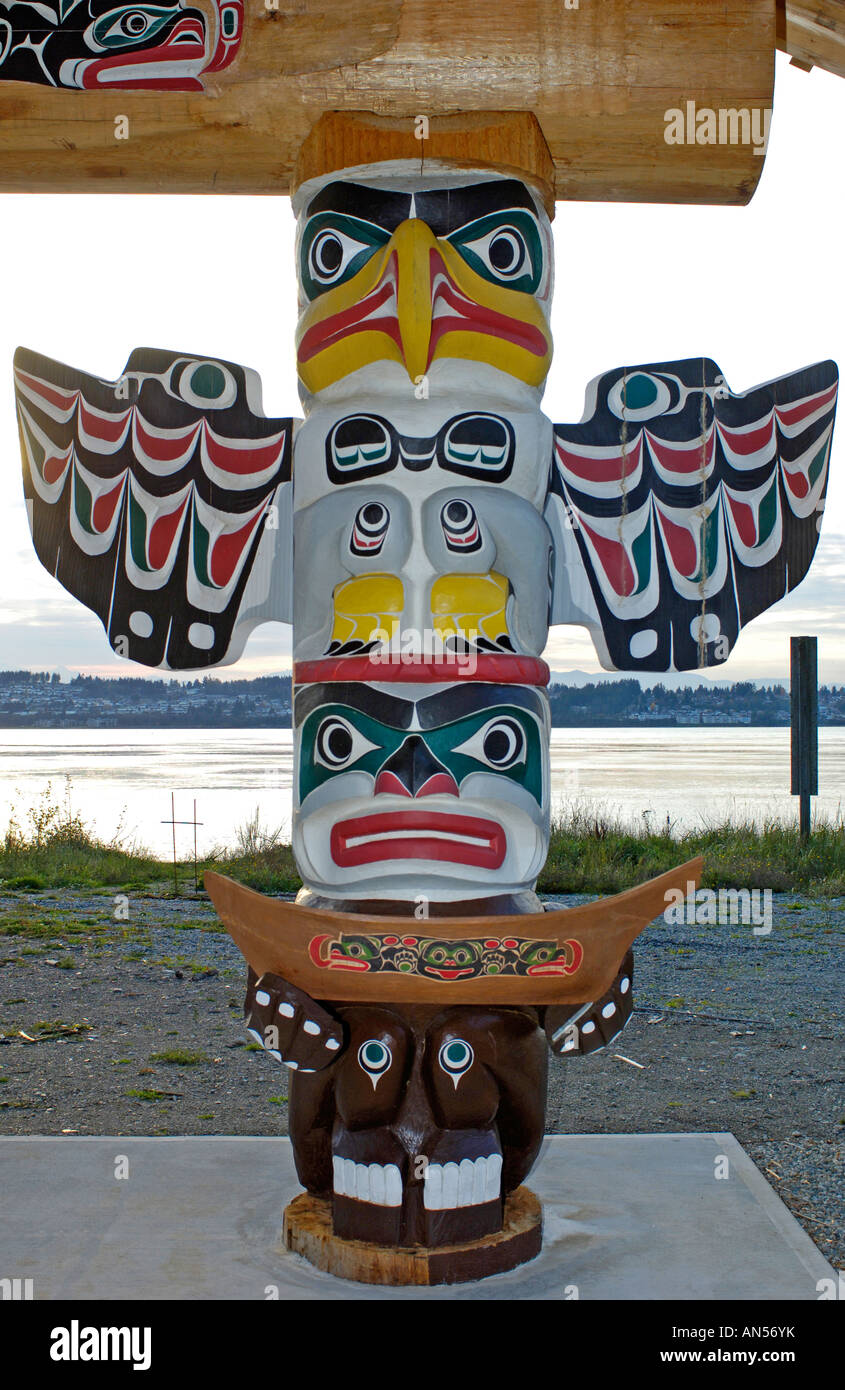Cape Mudge Quadra Island Kwagiulth Cultural Centre Stock Photo - Alamy
