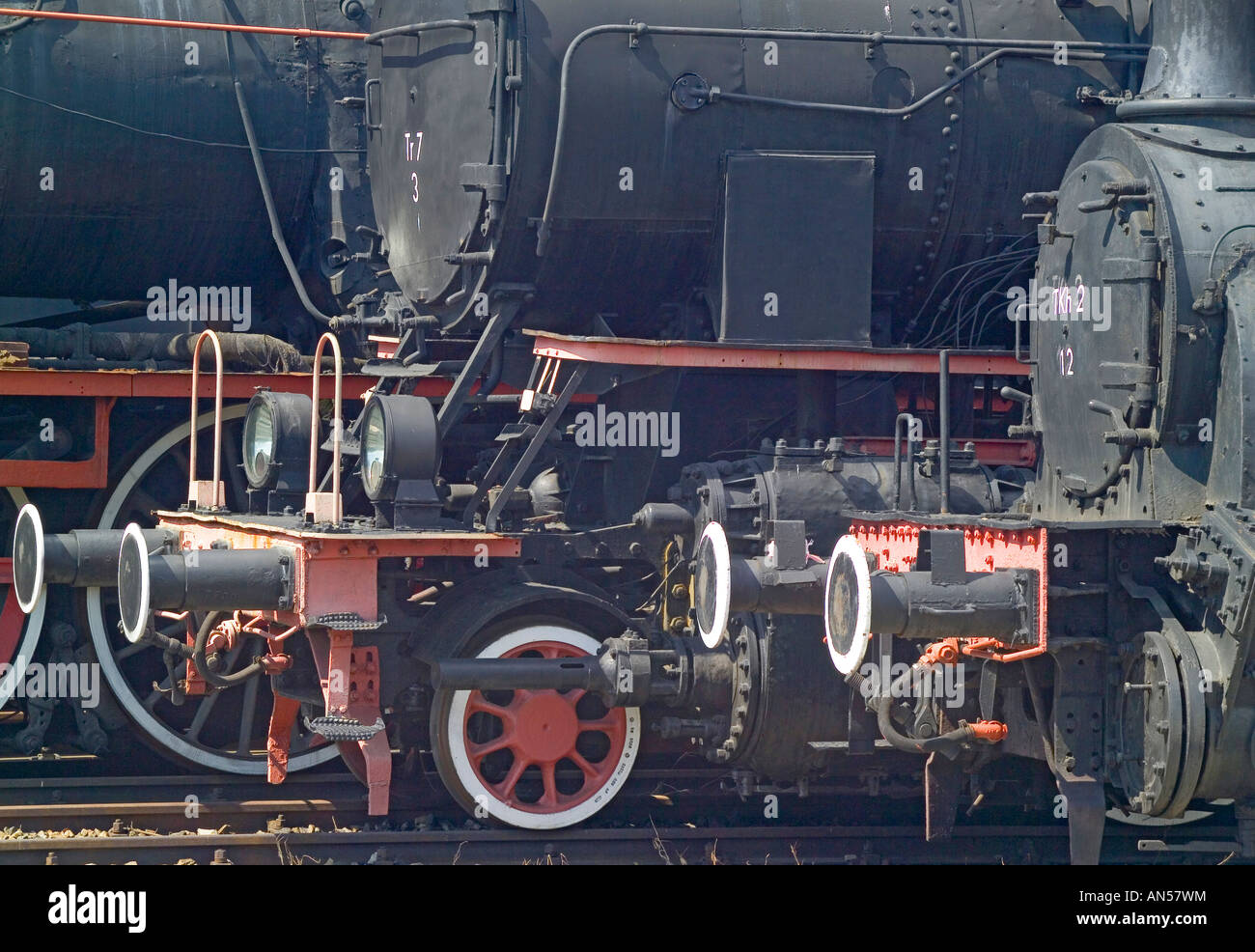 Abandoned engines hi-res stock photography and images - Alamy