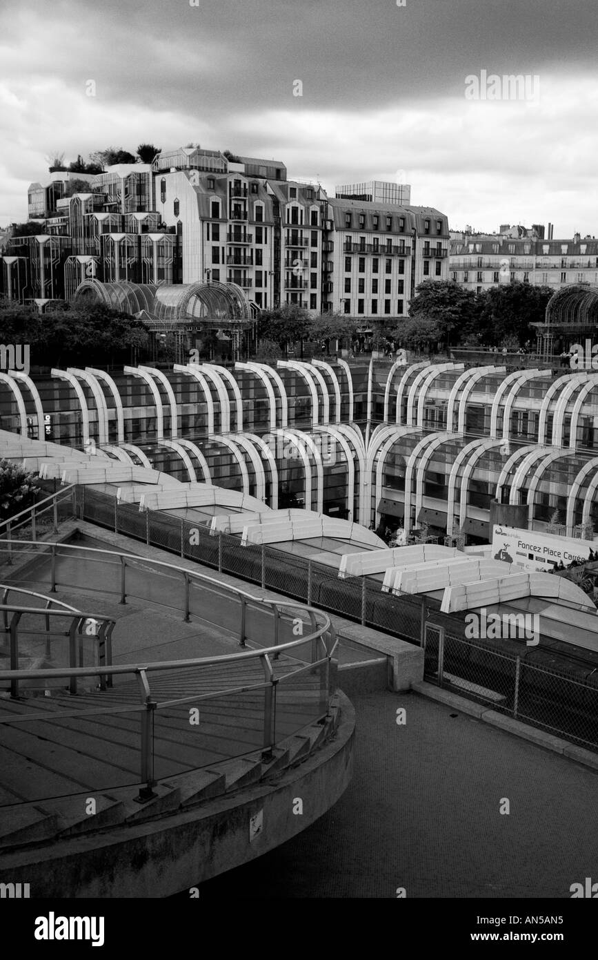Paris shop window Black and White Stock Photos & Images - Alamy