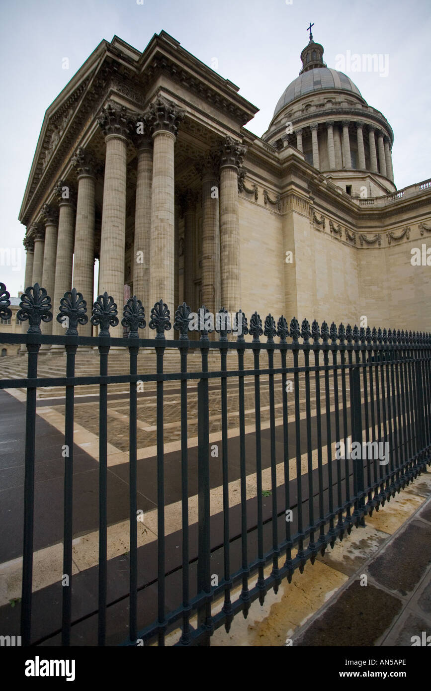 pantheon building in paris Stock Photo - Alamy