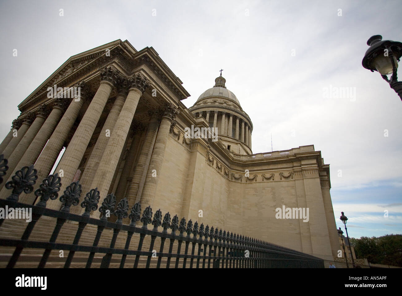pantheon building in paris Stock Photo - Alamy