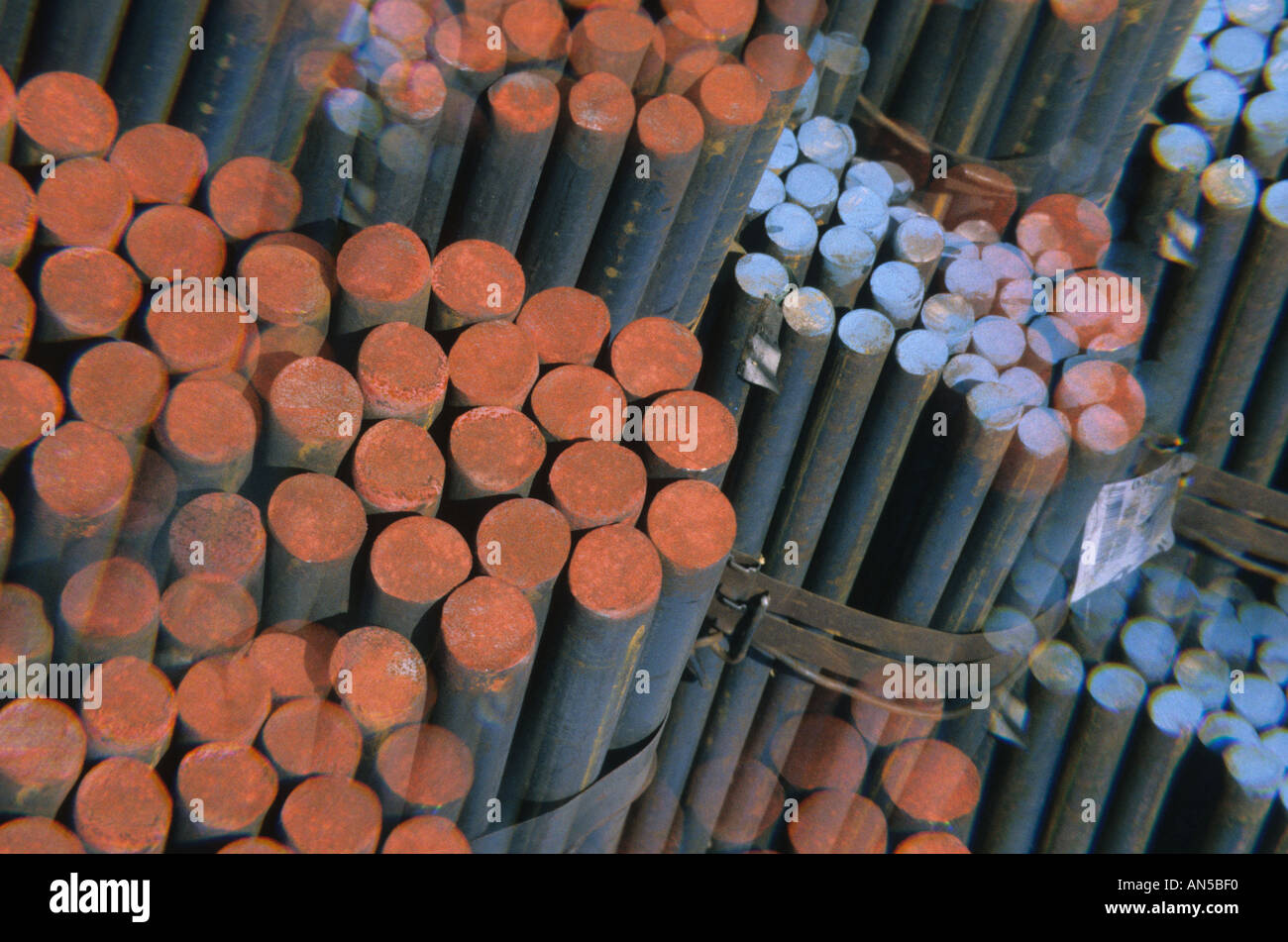Red iron rods hi-res stock photography and images - Alamy