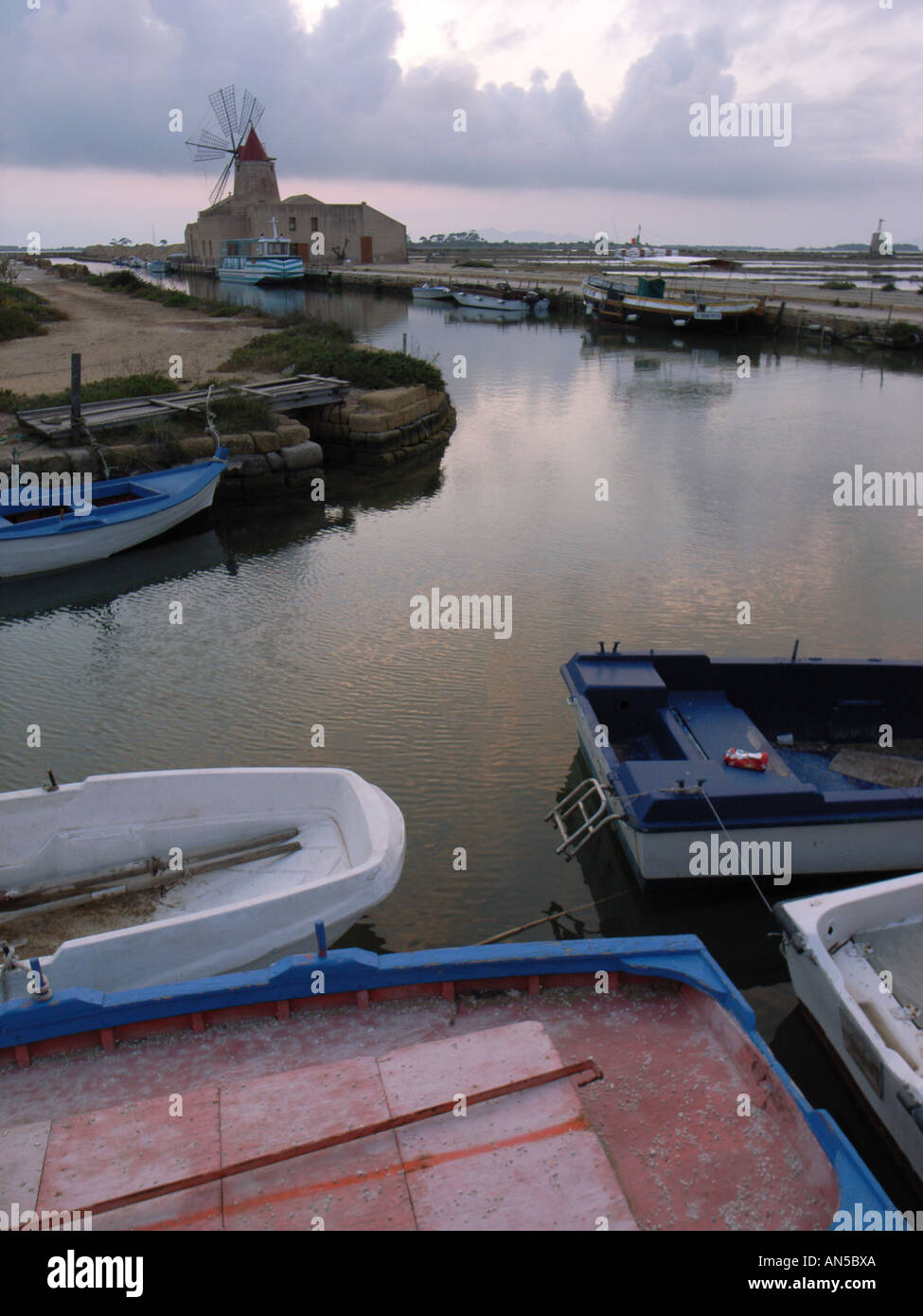 Motia hi-res stock photography and images - Alamy