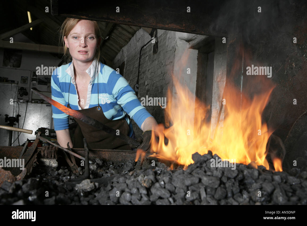 Female blacksmith art hi-res stock photography and images - Alamy