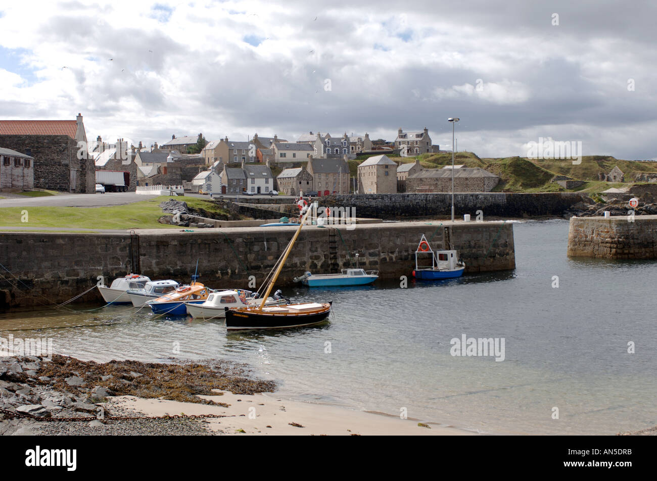 Portsoy marble hi-res stock photography and images - Alamy